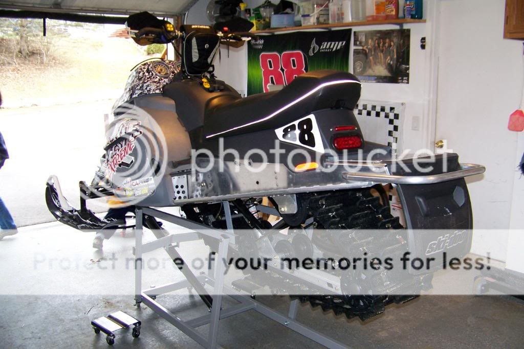 Sled stand | Ski-Doo Snowmobiles Forum