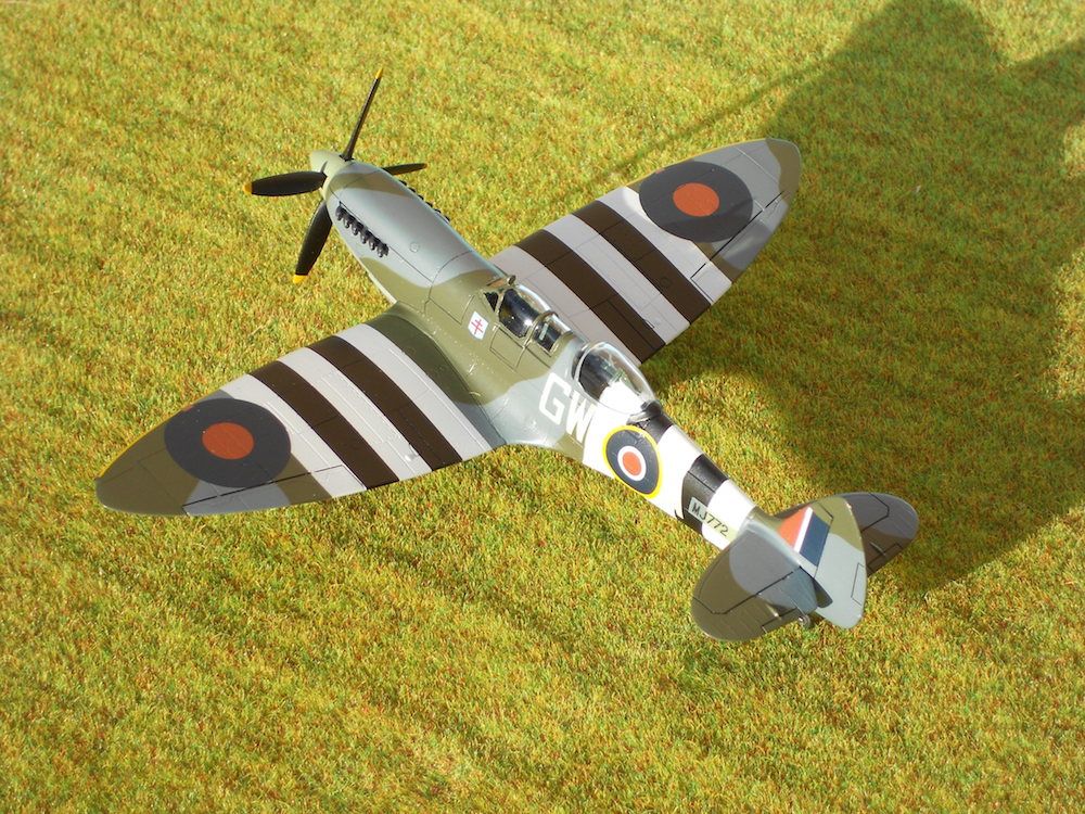 Stripey Spitfire - Ready for Inspection - Aircraft - Britmodeller.com